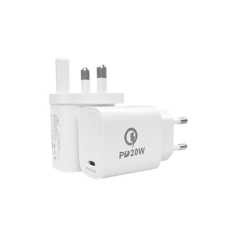 5V 3A GaN Fast Charger PD 20W GaN Usb C Charger مع مادة PC مقاومة للحريق